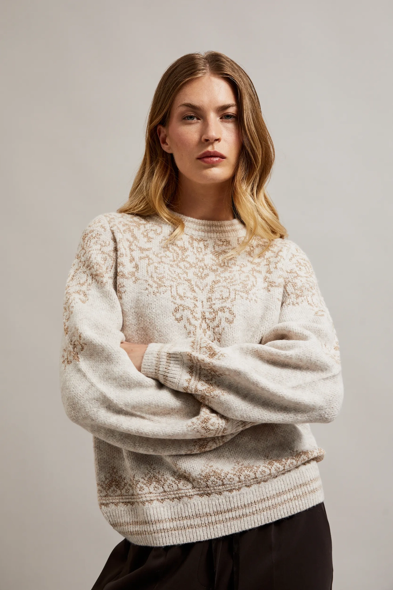 Kolekcja jesień-zima: Moda i elegancka odzież damska | Moodo.pl